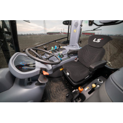 LS трактори България